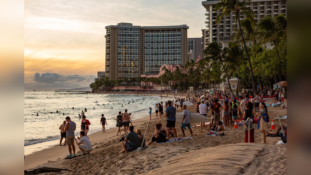 Why is Tourism Bad for Hawaii: Shocking Environmental & Cultural ...